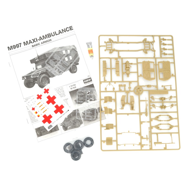 HMMWV-Hummer-Humvee M997 4x4 Ambulance - Academy (1/35)