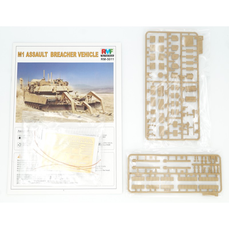 M1 Abrams Assault Breacher Vehicle (ABV) M1150 with Mine Plow - RFM (1/35)