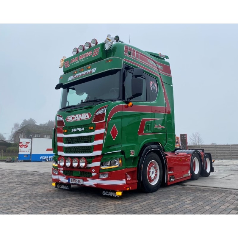 Scania Next Gen S580 6x2 + Low Loader 3 Axle [Jan Mues] - Tekno (1/50)